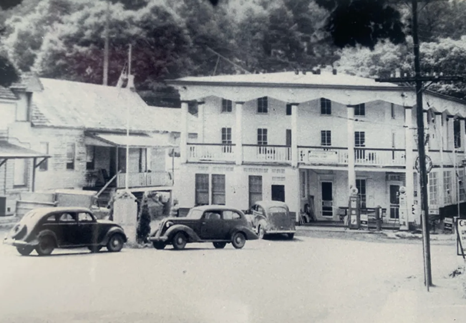 The Carversville Inn - Historic Carversville Society